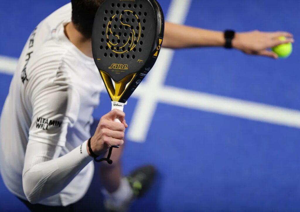Grand succès pour l’ouverture des nouvelles pistes de padel dans les ...